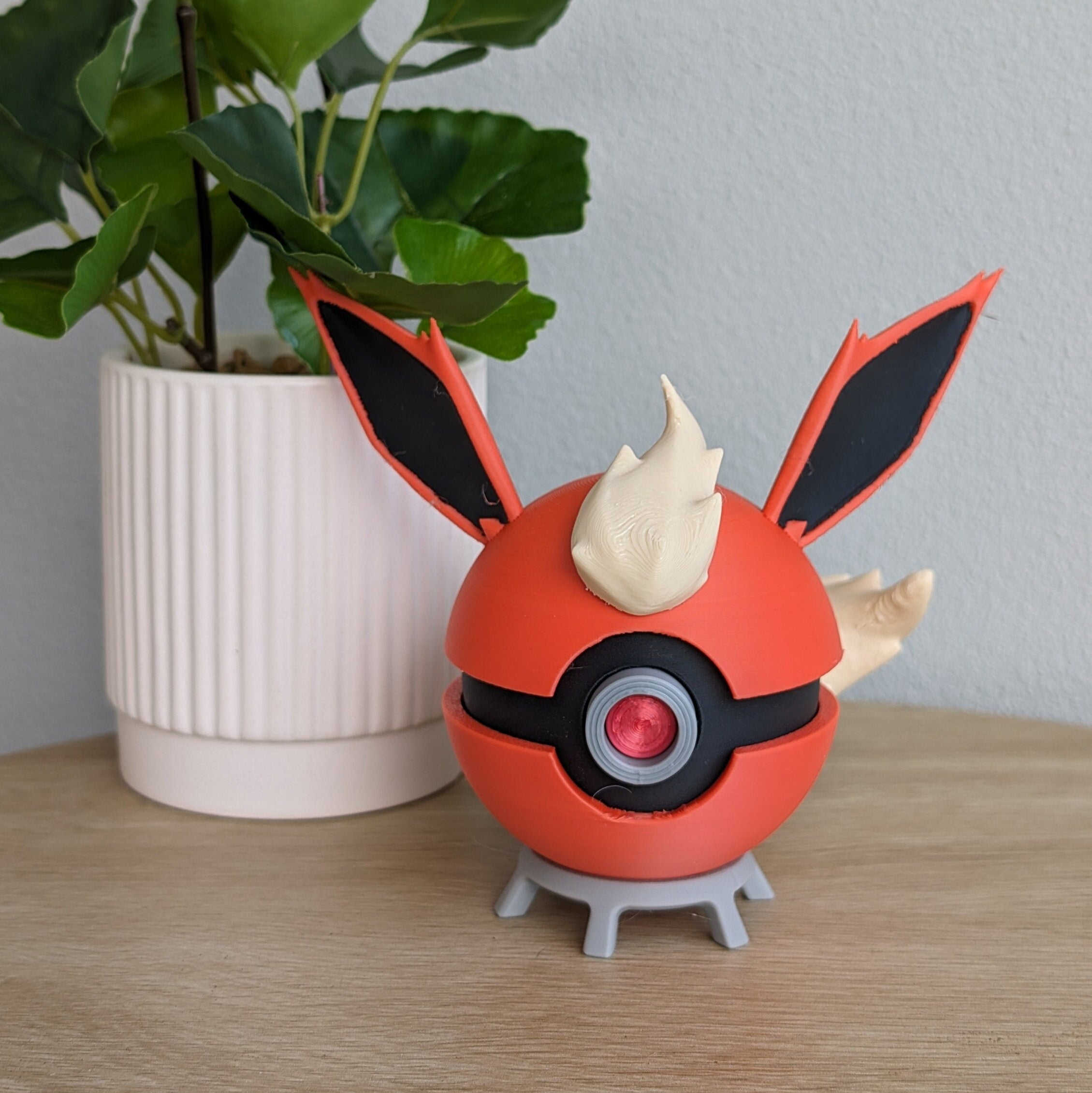 Flareon Themed Pokeball – 3DbyDee